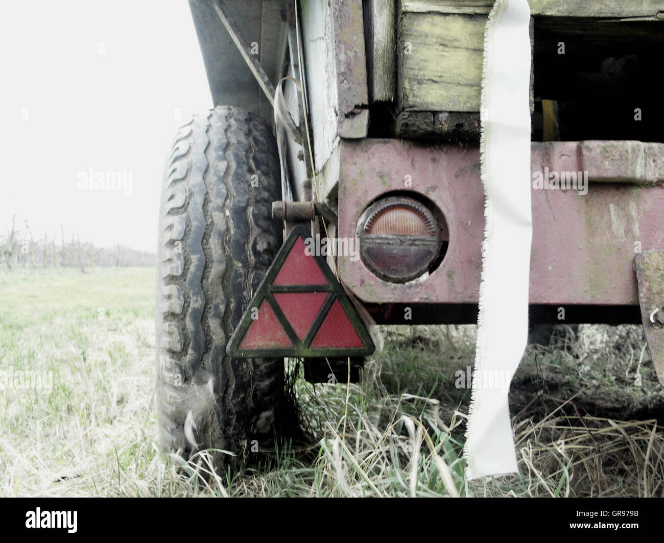 Job triangle hi-res stock photography and images - Alamy