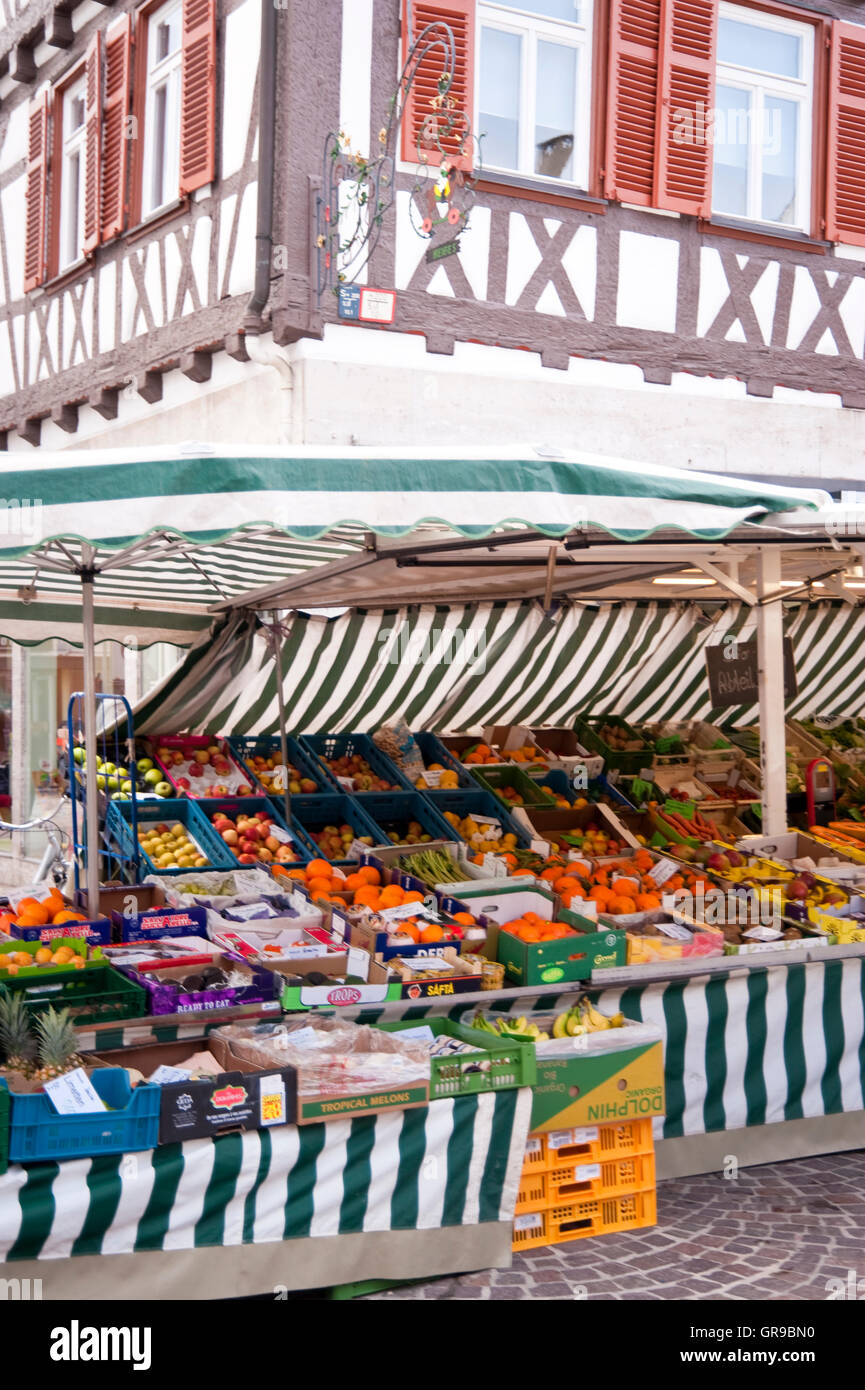 Wochenmarkt germany hi-res stock photography and images - Alamy