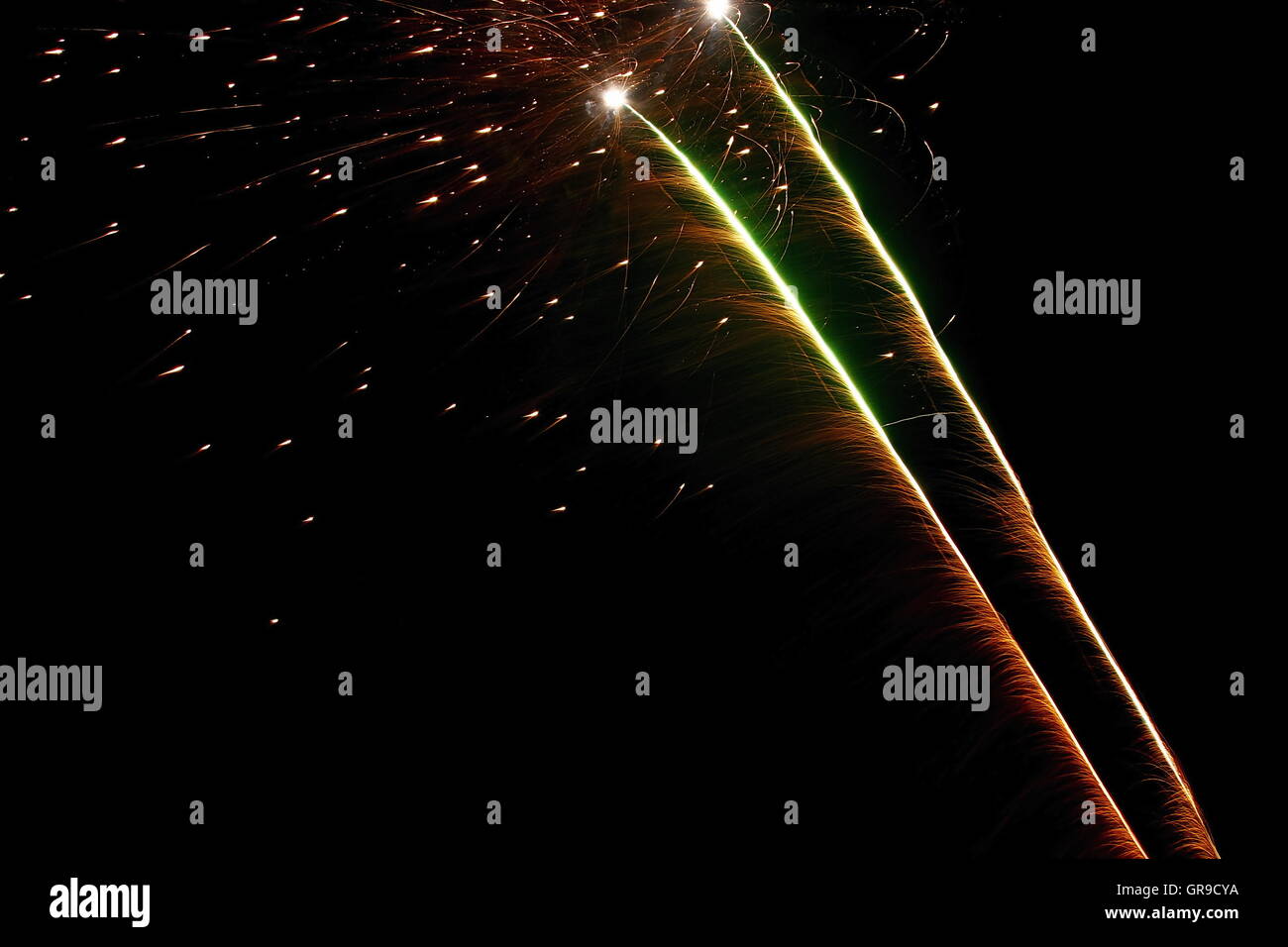Shoot fireworks hi-res stock photography and images - Alamy