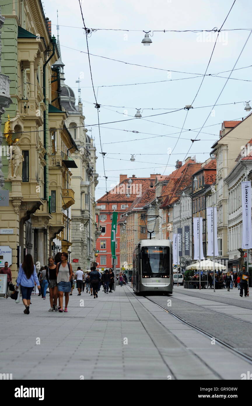 Variobahn trams hi-res stock photography and images - Alamy