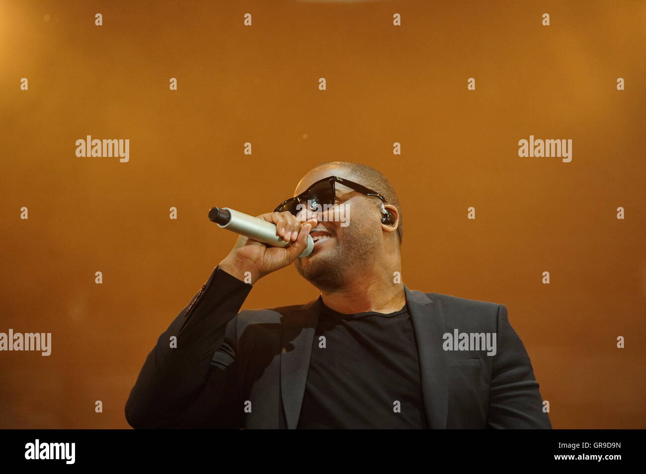 Media cruz hi-res stock photography and images - Alamy