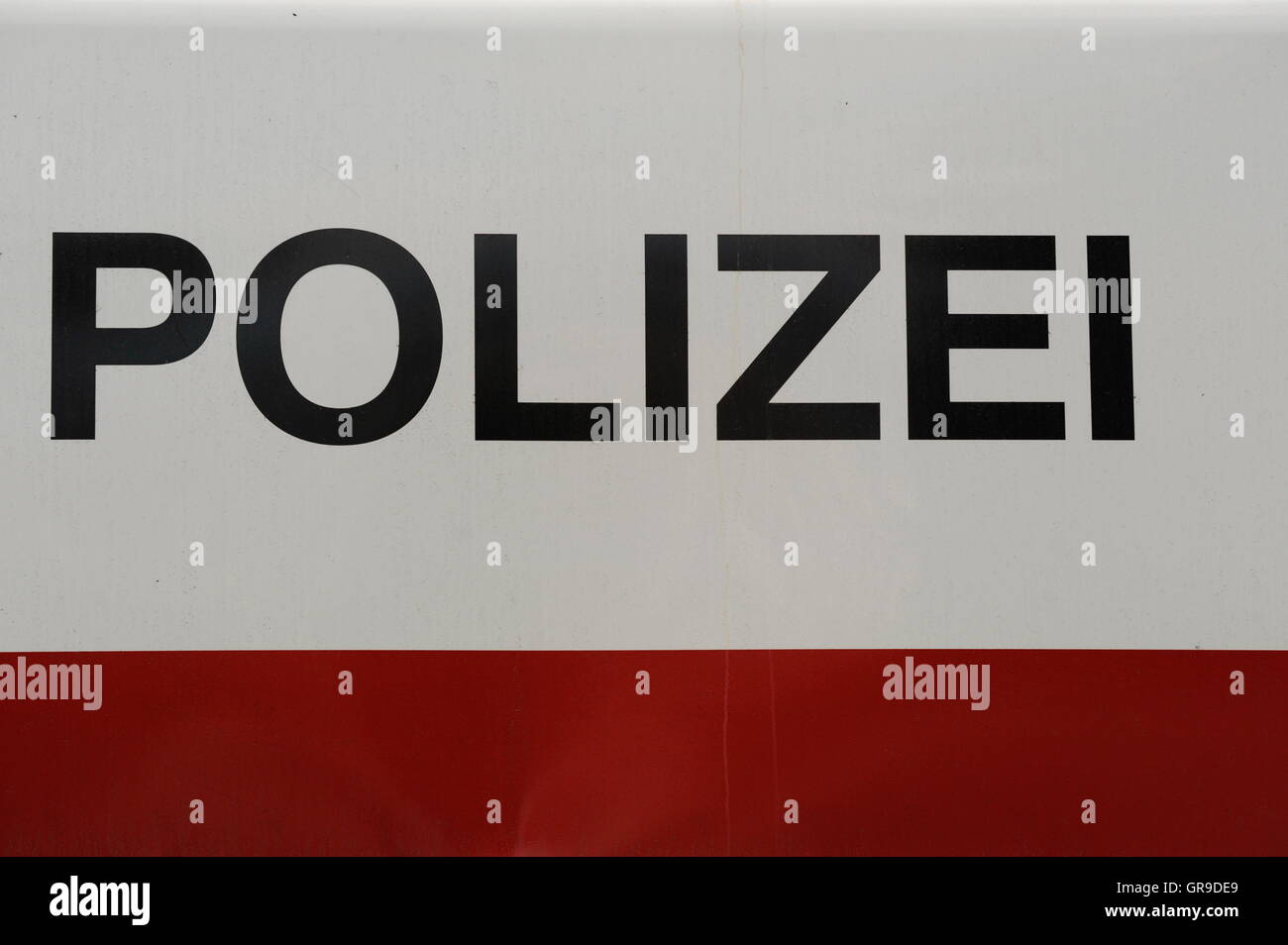 Law enforcement sign signs hi-res stock photography and images - Alamy