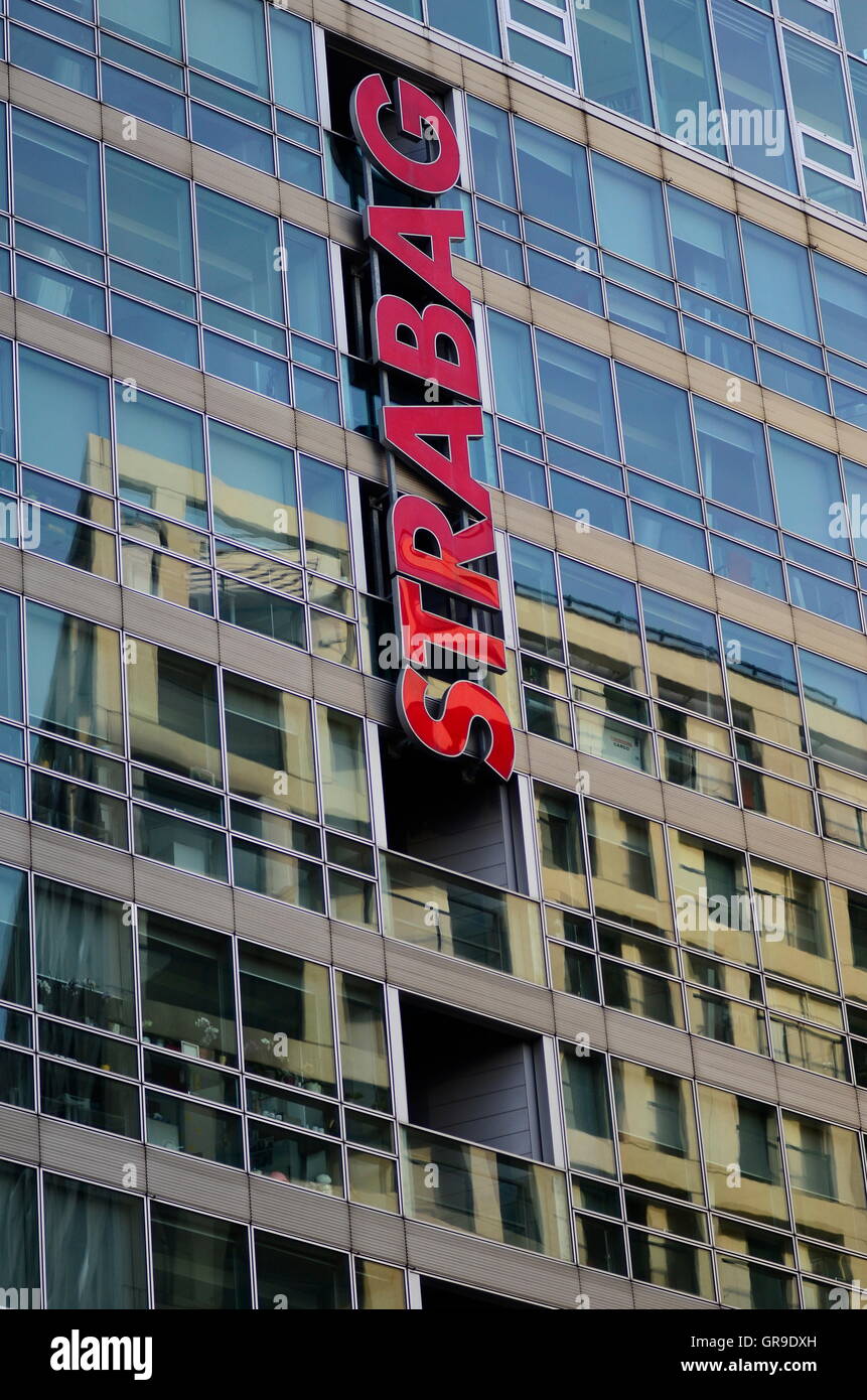 Strabag logo hi-res stock photography and images - Alamy