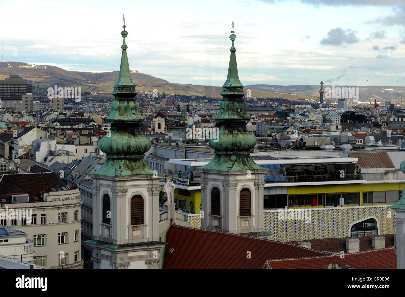 Vienna bird's eye view hi-res stock photography and images - Alamy