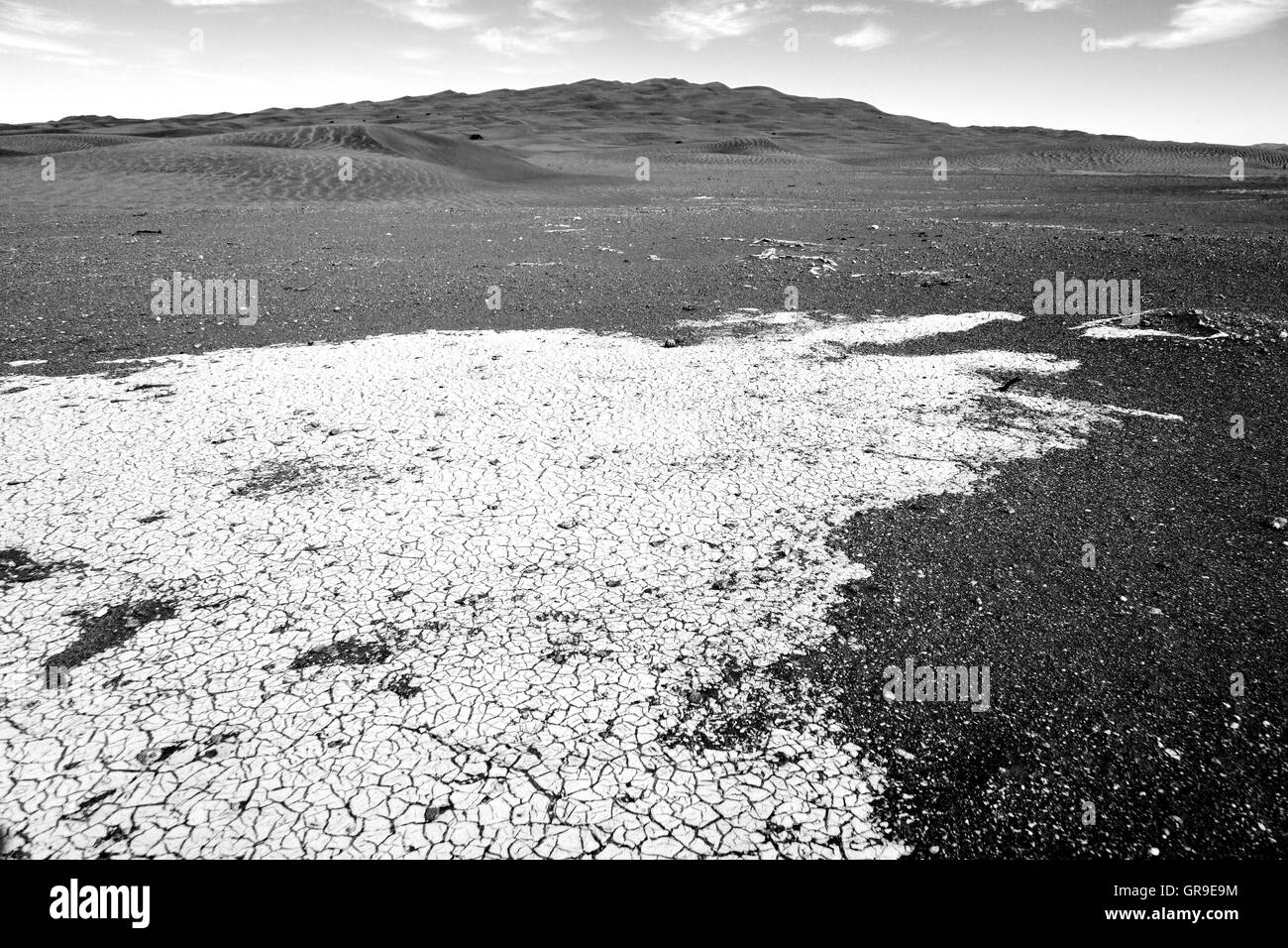 the empty quarter and outdoor sand dune in oman old desert rub al khali ...