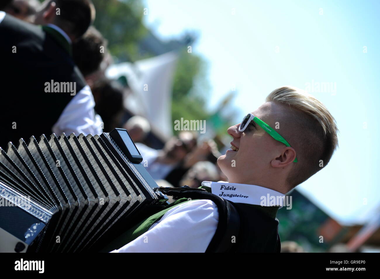 Austrian Folk Dance High Resolution Stock Photography and Images - Alamy