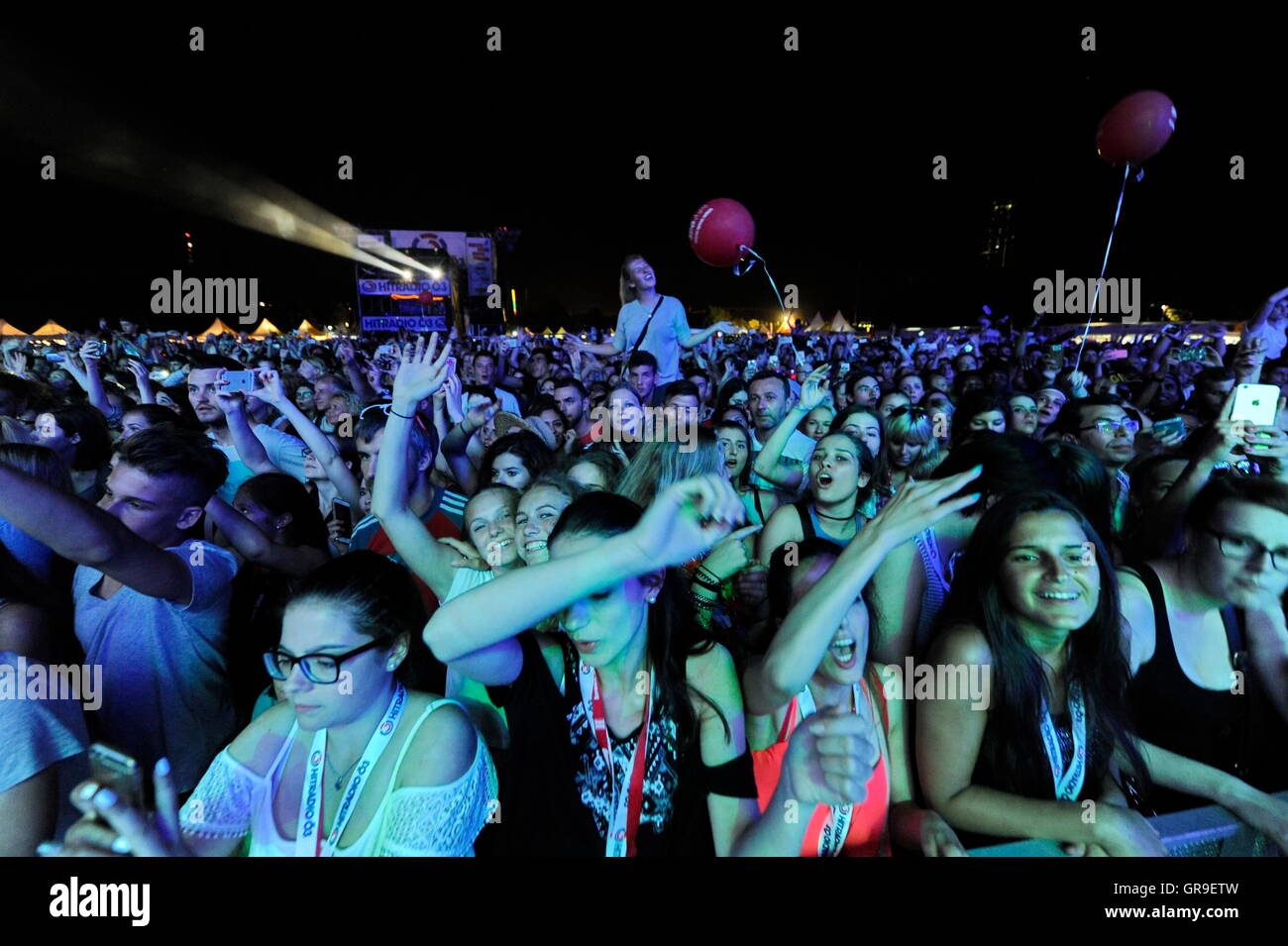 Famous audience hi-res stock photography and images - Alamy