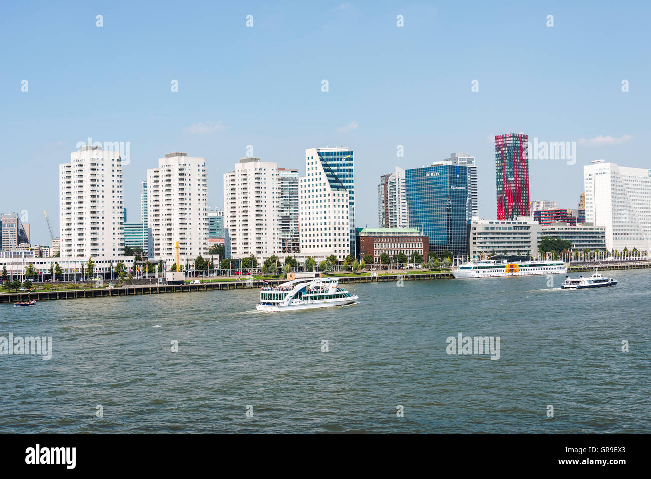 Modern architecture rotterdam skyline hi-res stock photography and ...