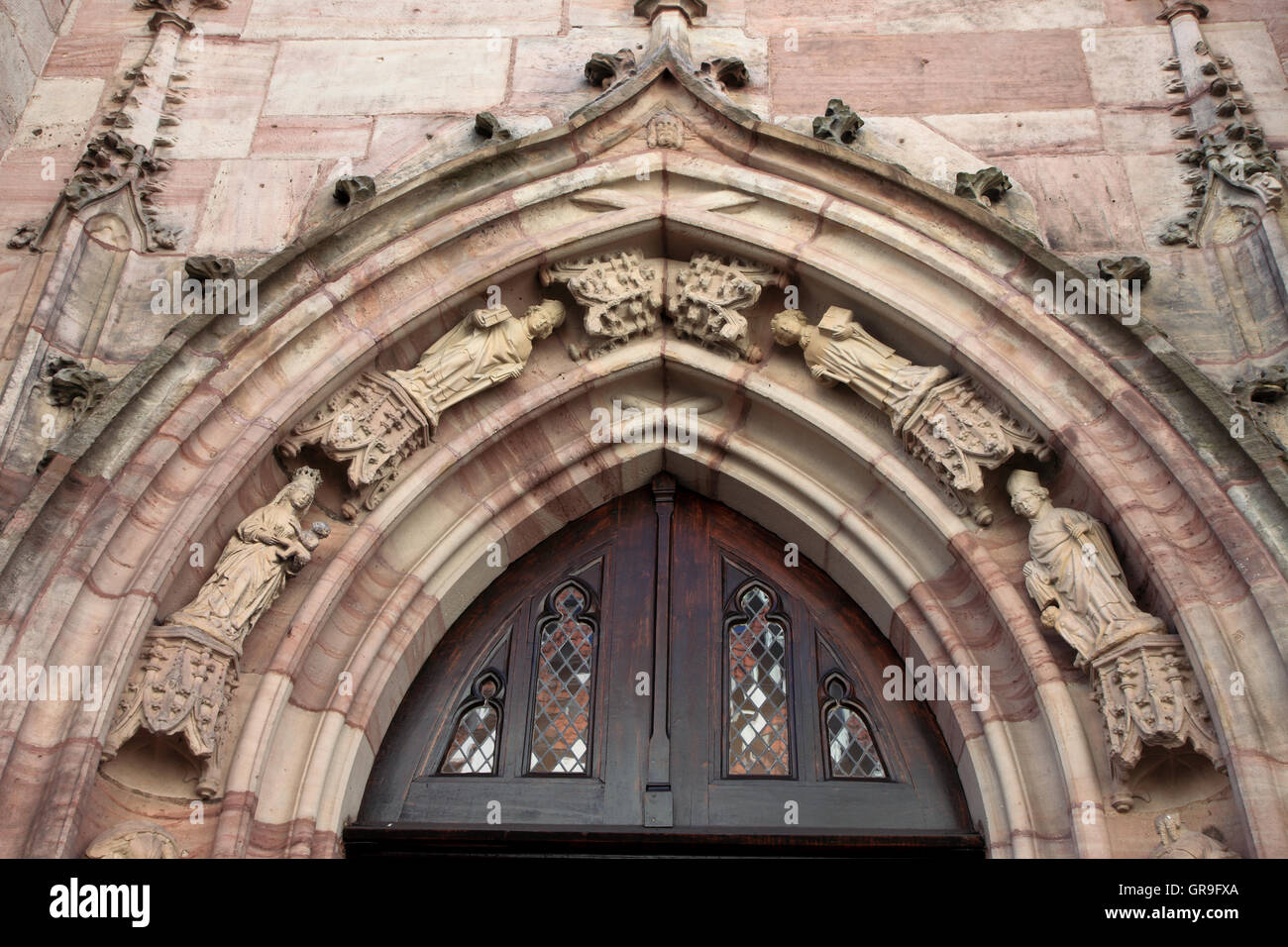 Gothic church portal hi-res stock photography and images - Alamy