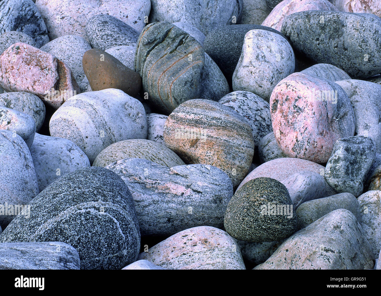 Stones On The Beach Stock Photo - Alamy