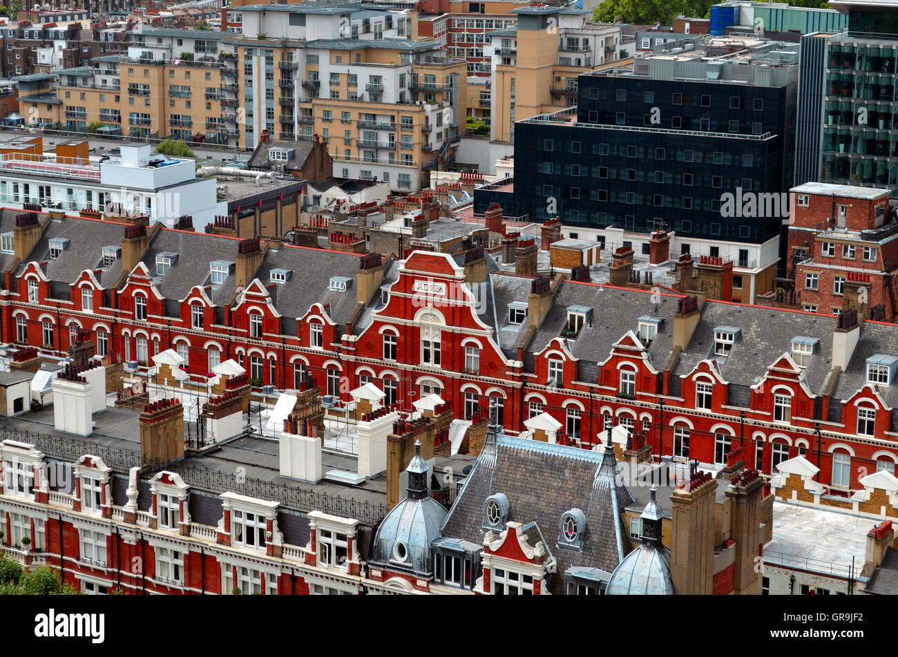 Victorian mansion london exterior hi-res stock photography and images ...
