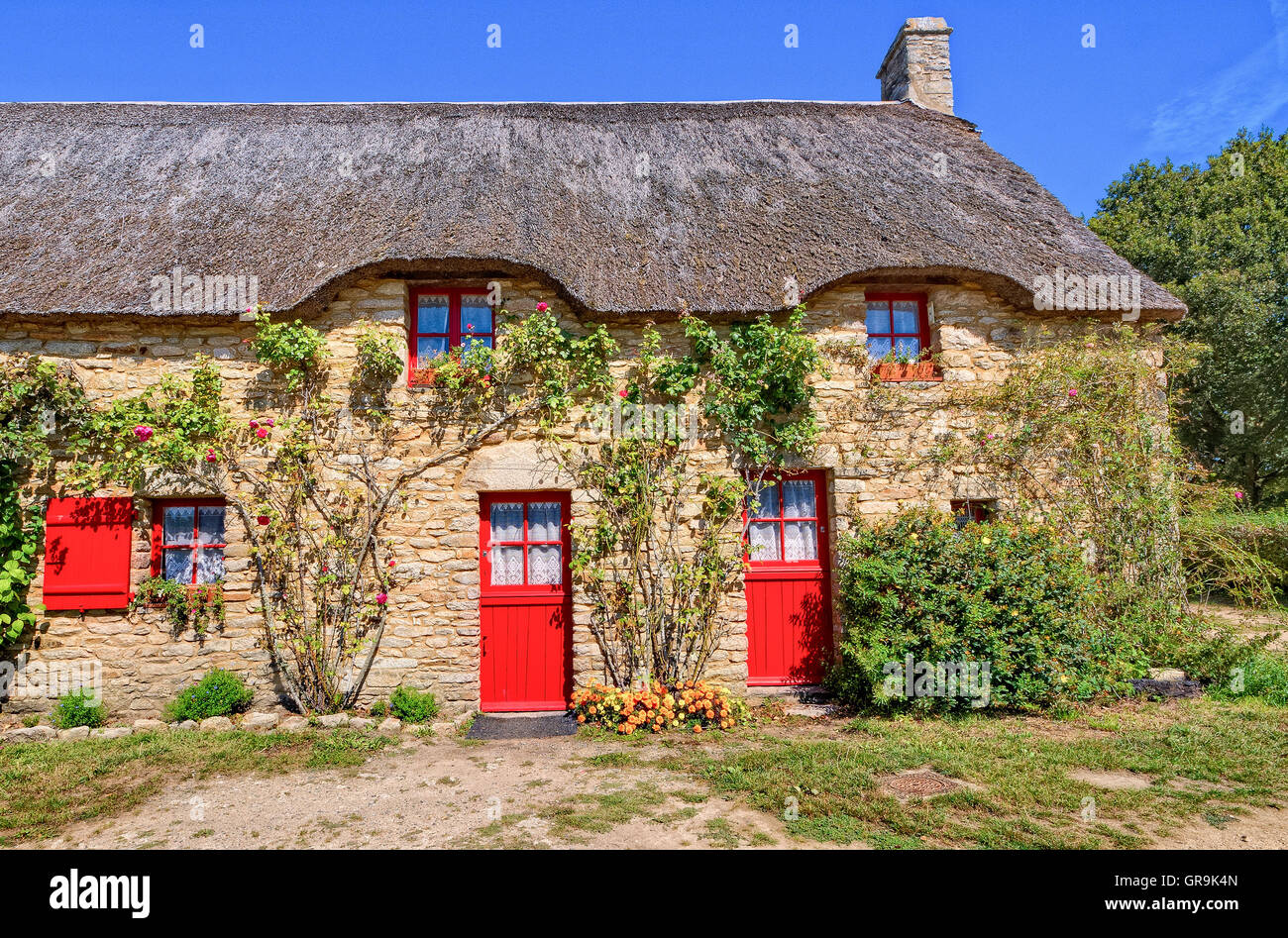 Old Farmhouse With Red Doors, Brittany, France Stock Photo - Alamy