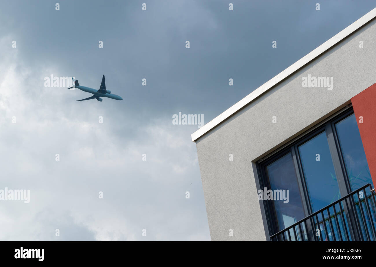 Overflying over hi-res stock photography and images - Alamy