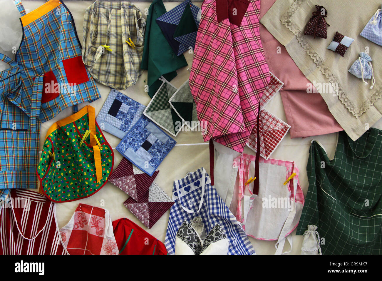 Object handwork hi-res stock photography and images - Alamy