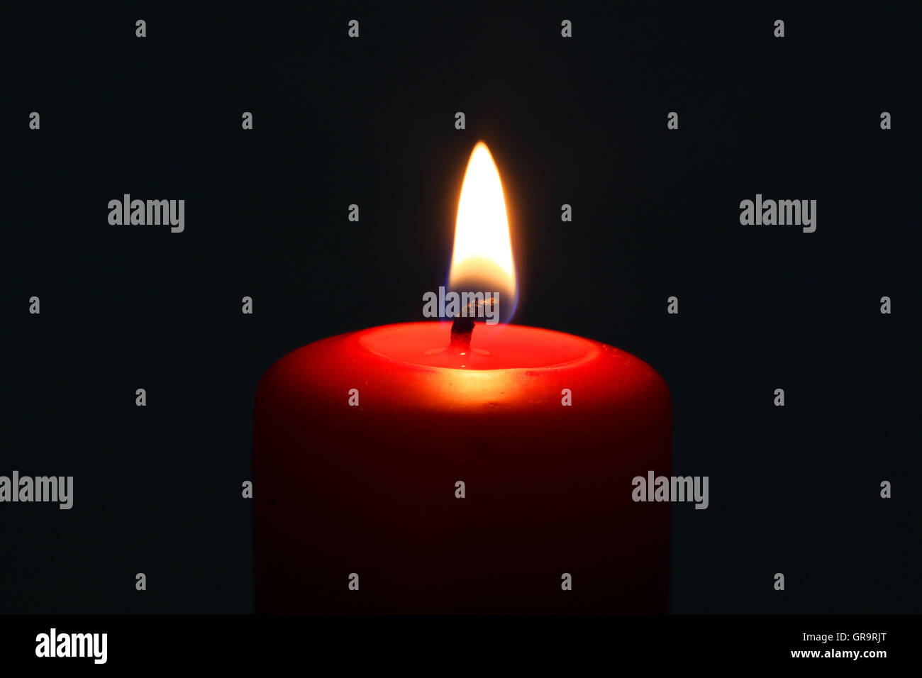 Traditions candlelight hi-res stock photography and images - Alamy