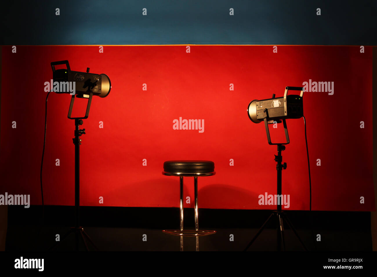 Photo studio hi-res stock photography and images - Alamy