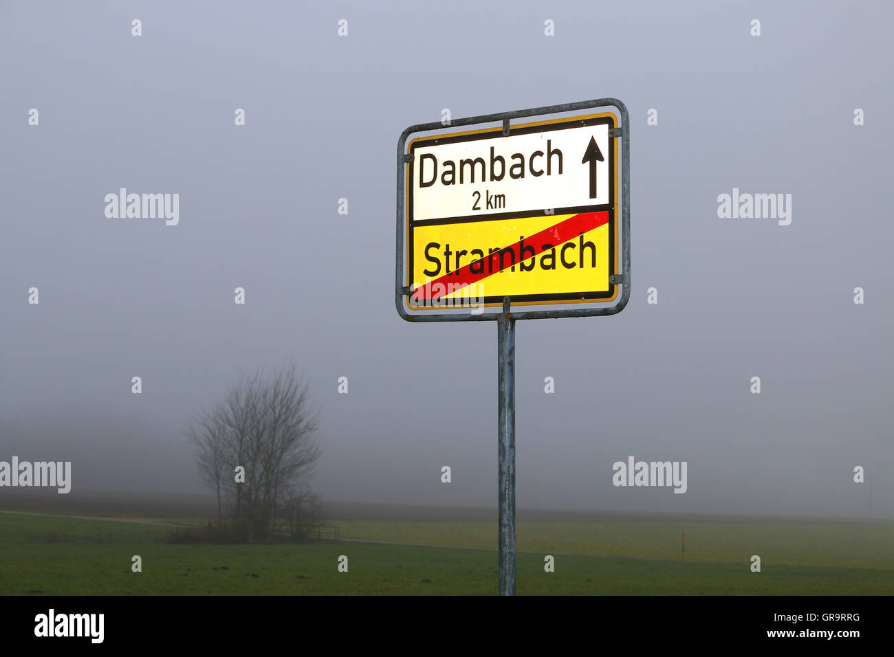 Traffic shield hi-res stock photography and images - Alamy