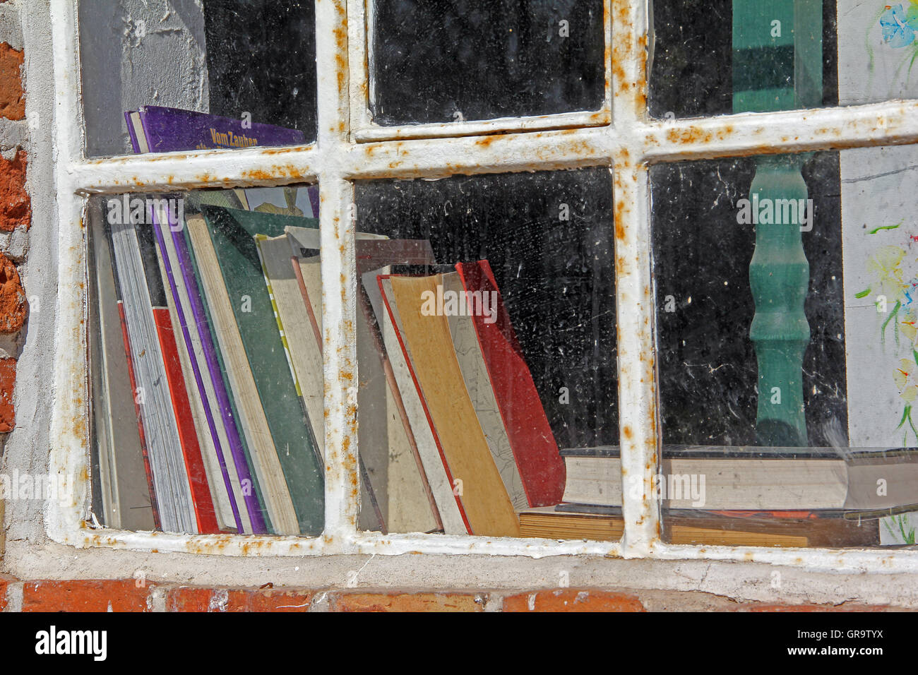 Historic Window With Books Stock Photo - Alamy