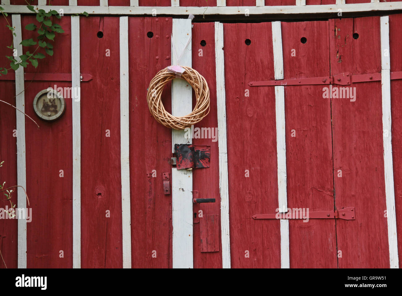 Old Red Wooden Gate Stock Photo - Alamy