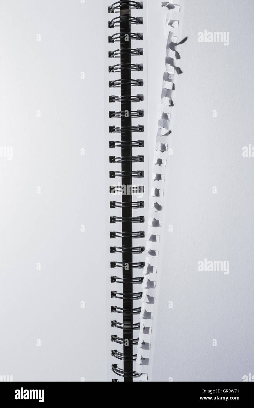 Torn notebook page hi-res stock photography and images - Alamy