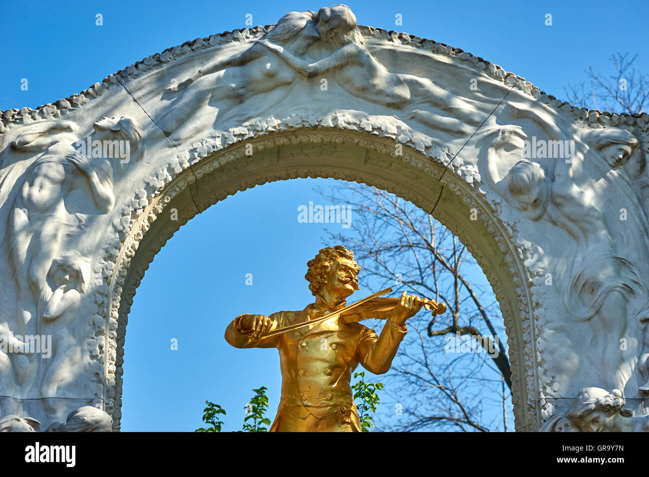 Johann strauss vienna concert hi-res stock photography and images - Alamy