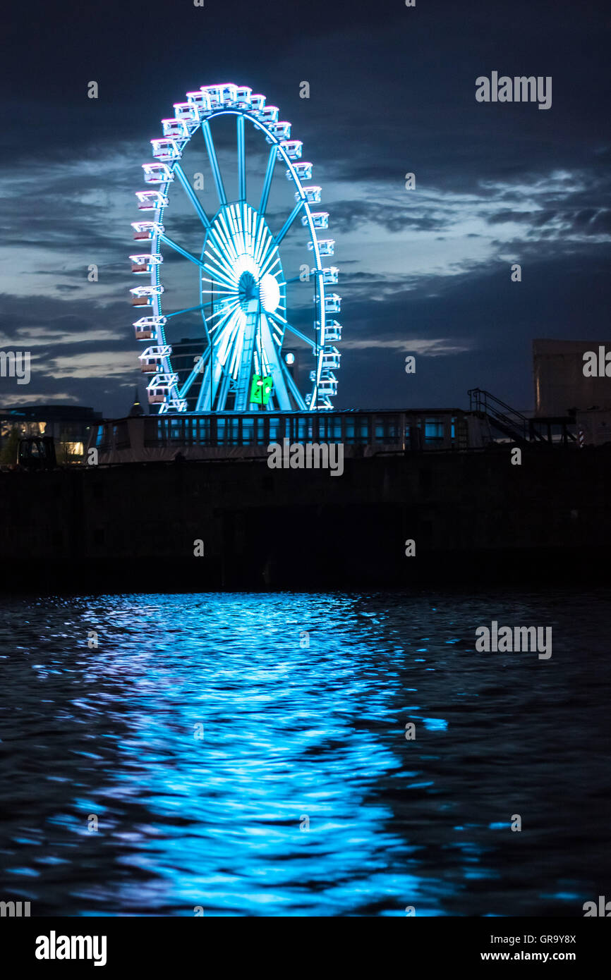 Ferris Wheel At Night Stock Photo - Alamy