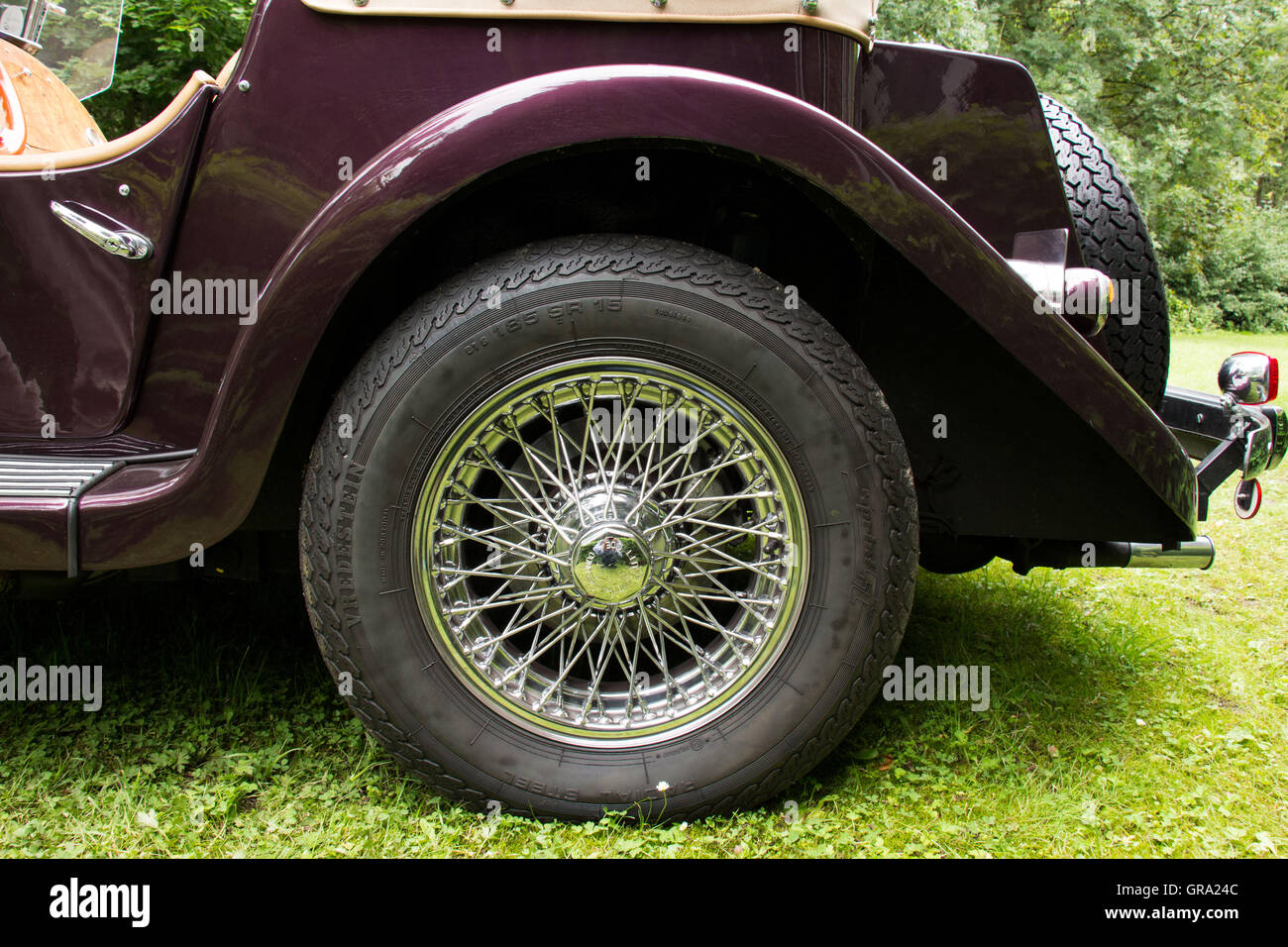 Austin oldtimer hi-res stock photography and images - Alamy