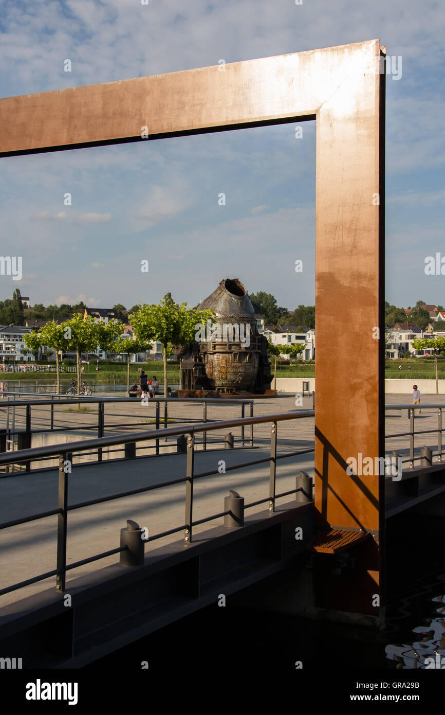 Thomas converter hi-res stock photography and images - Alamy