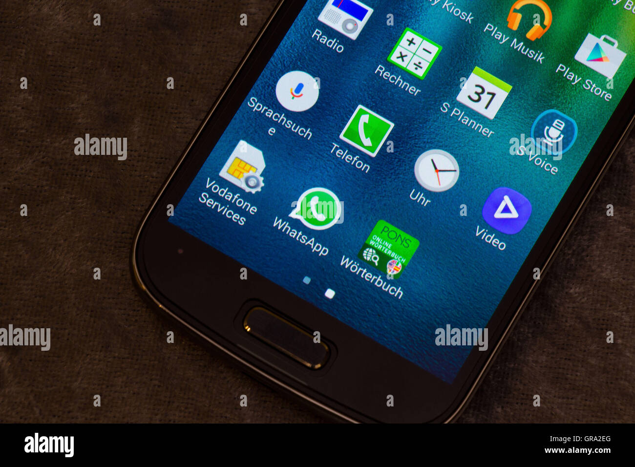 Together energy app hi-res stock photography and images - Alamy