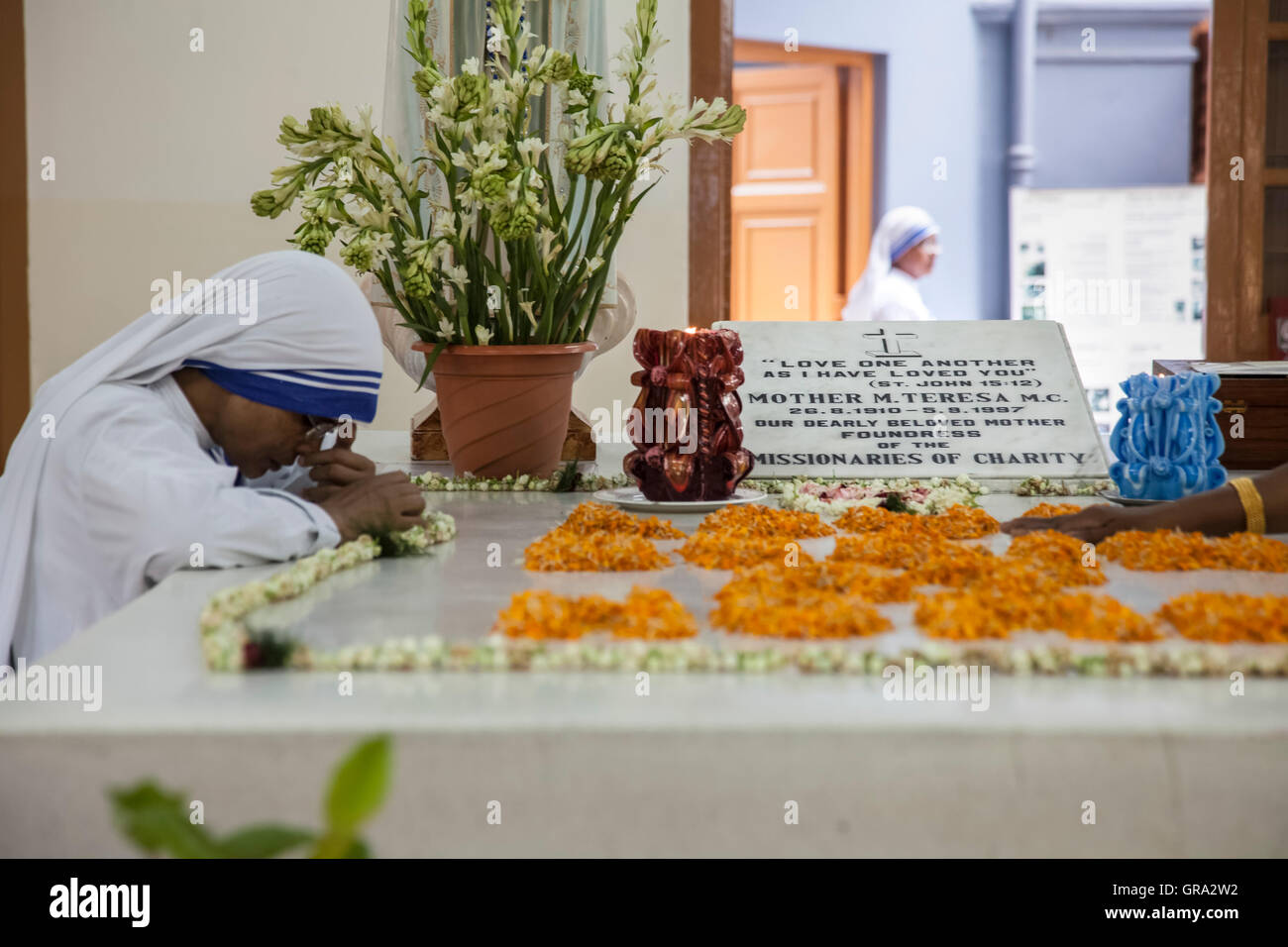 Holy mother mary india hi-res stock photography and images - Alamy