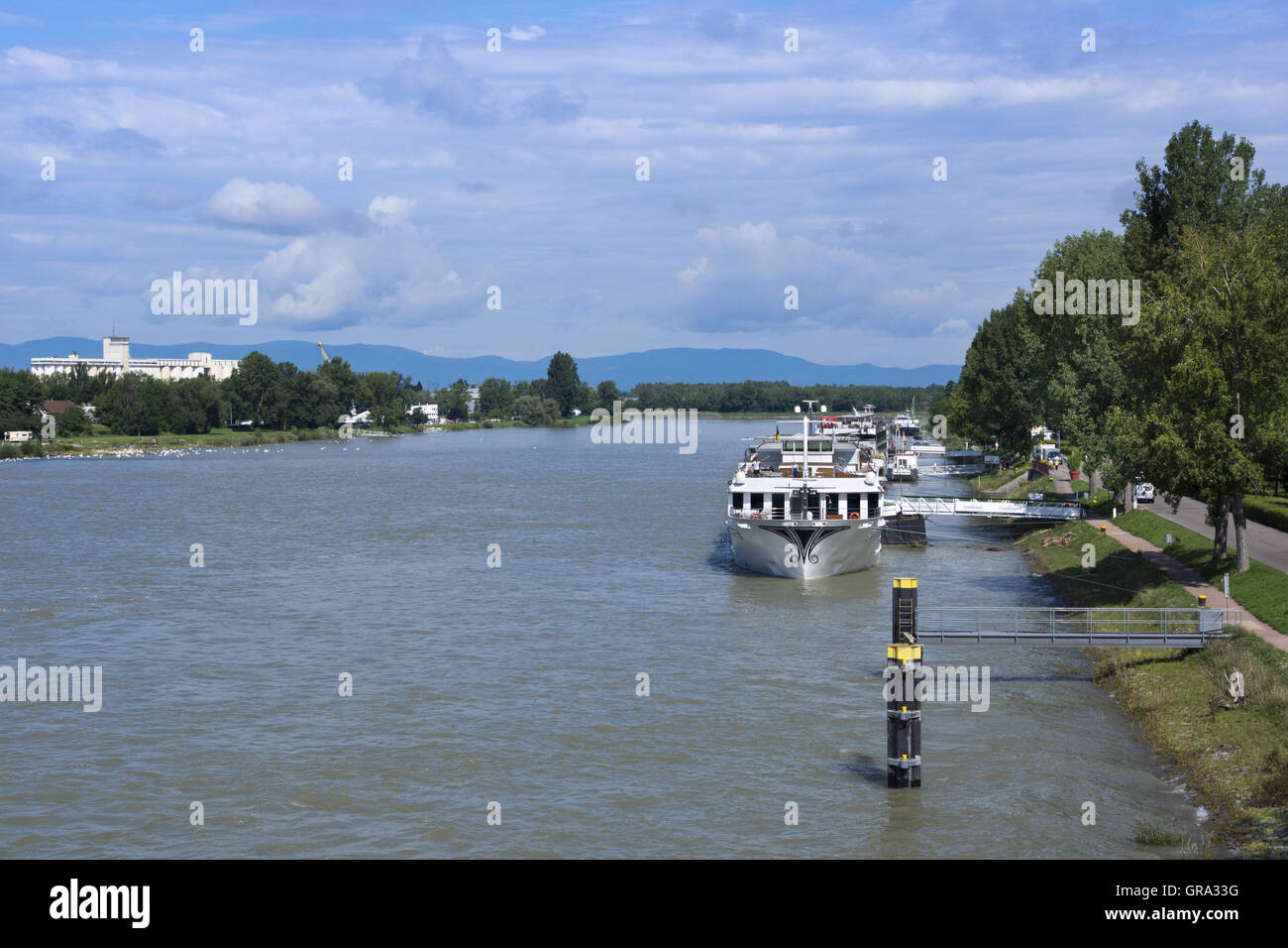 Rhine Promenade With Landing Stage, Breisach Am Rhein, Breisgau, Upper ...