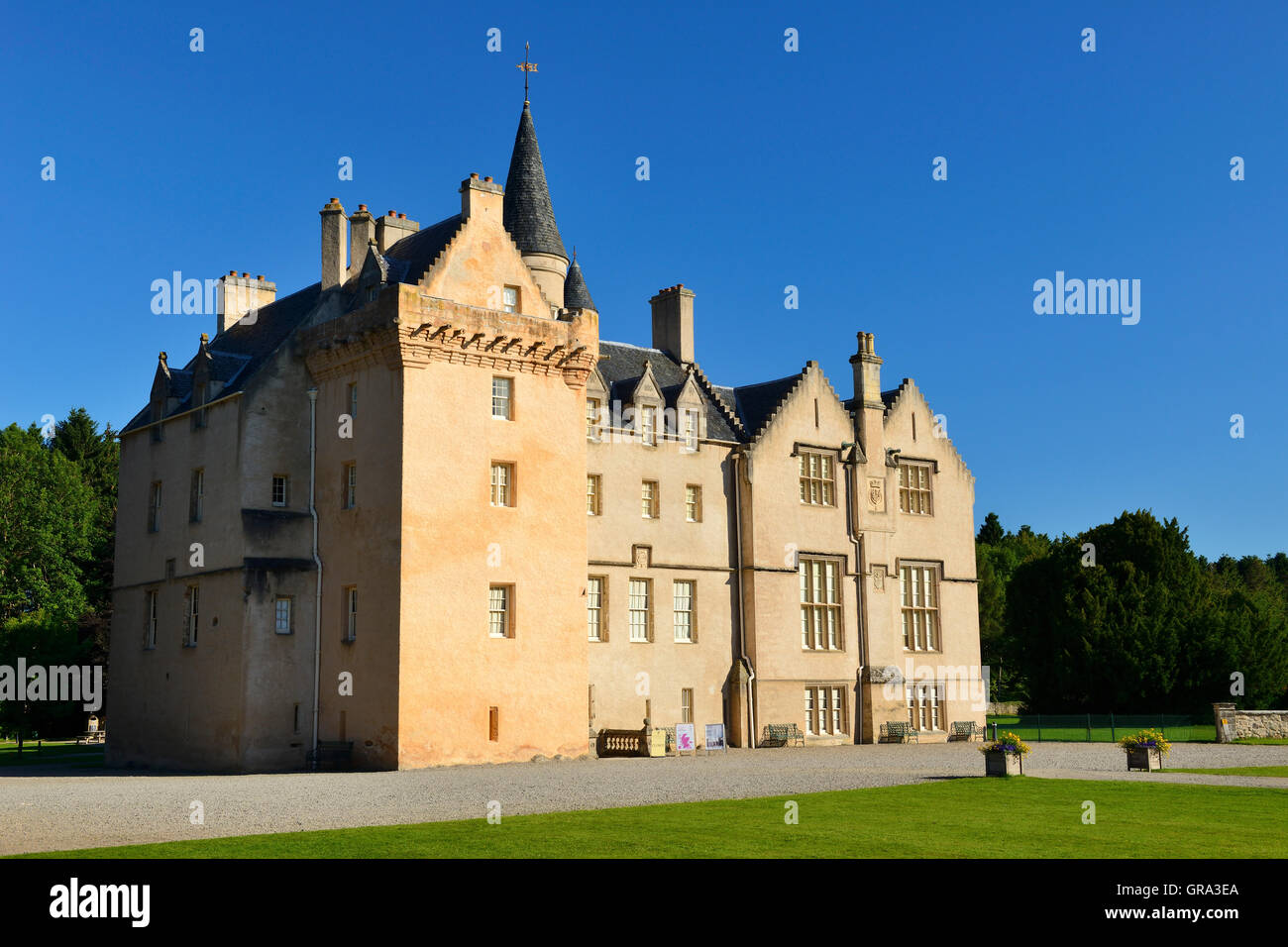 Brodie castle hi-res stock photography and images - Alamy