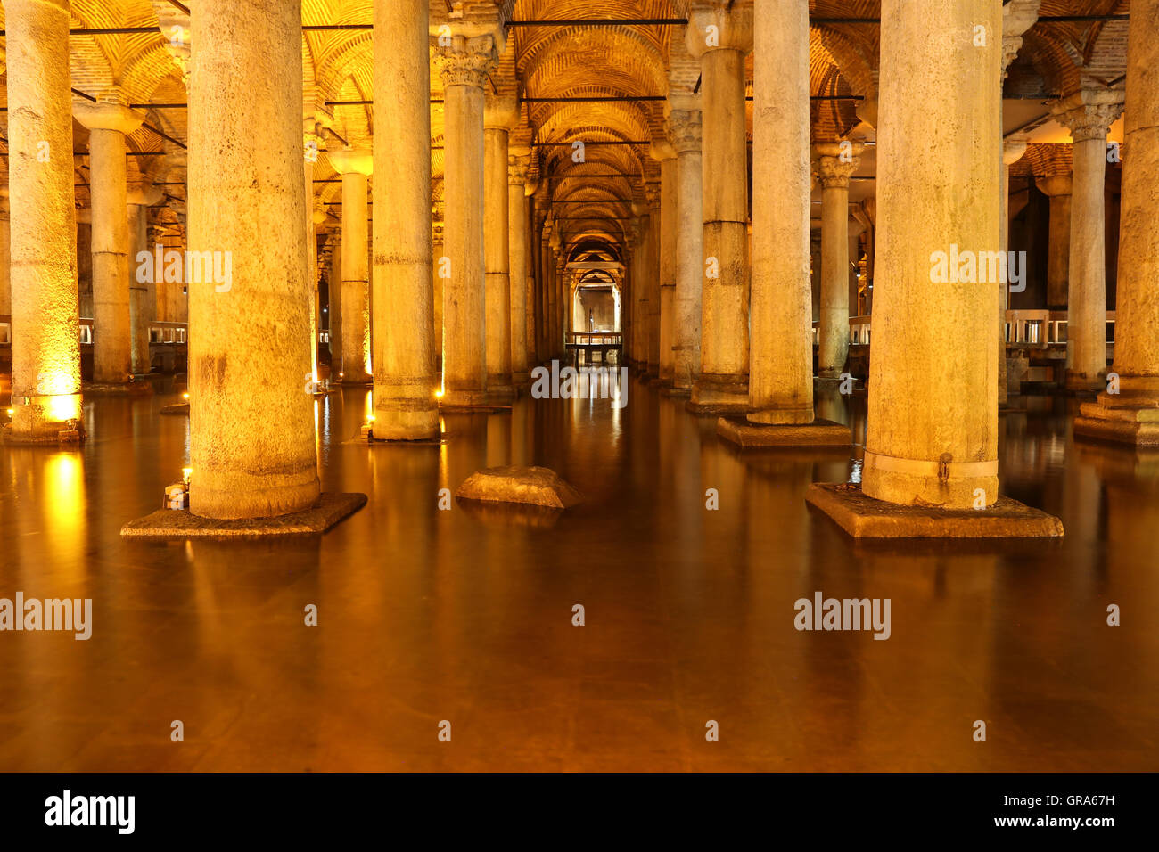 Columns and water inside Basilica Cistern Stock Photo - Alamy
