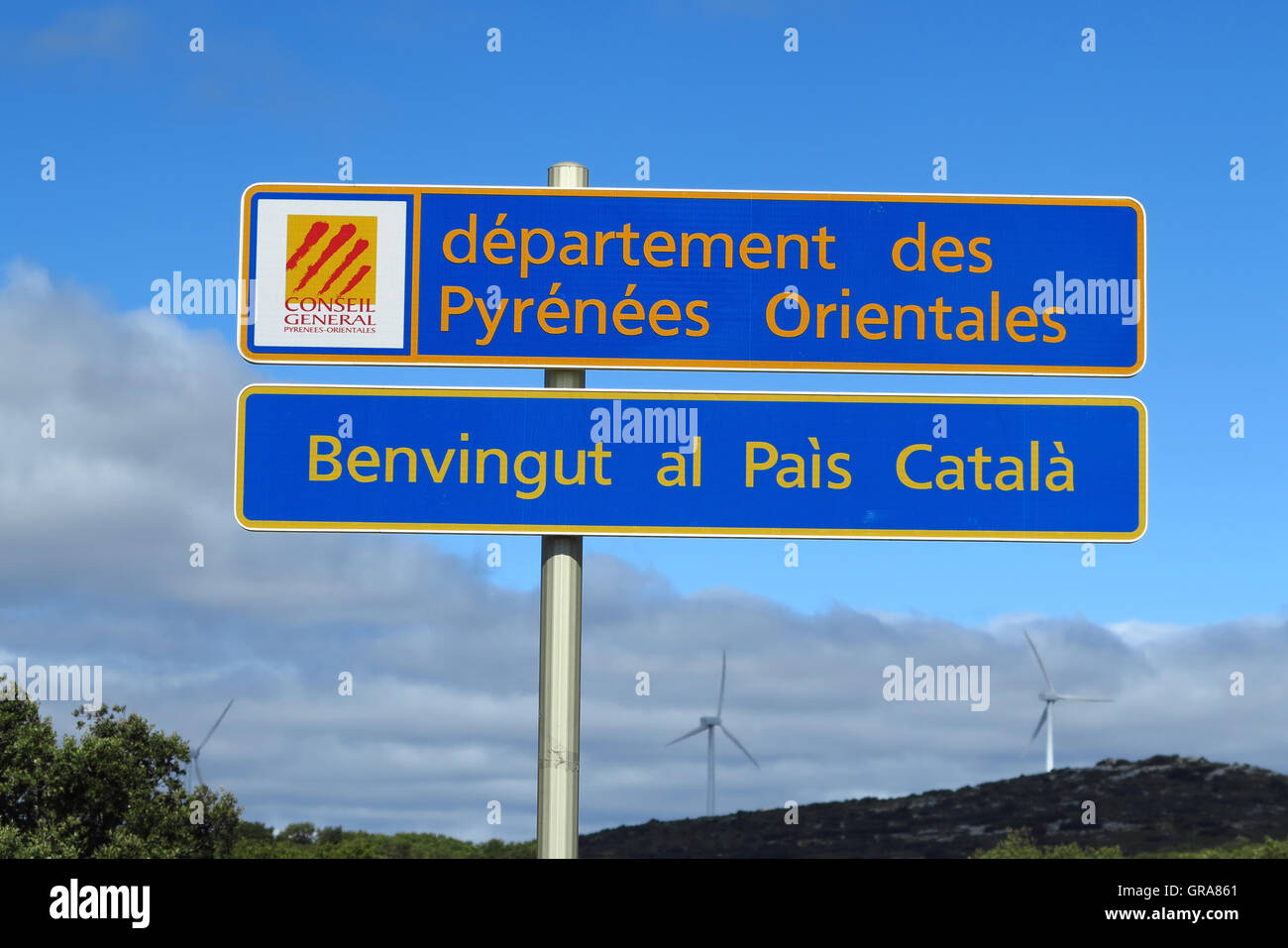 Pyrenees photography hi-res stock photography and images - Alamy