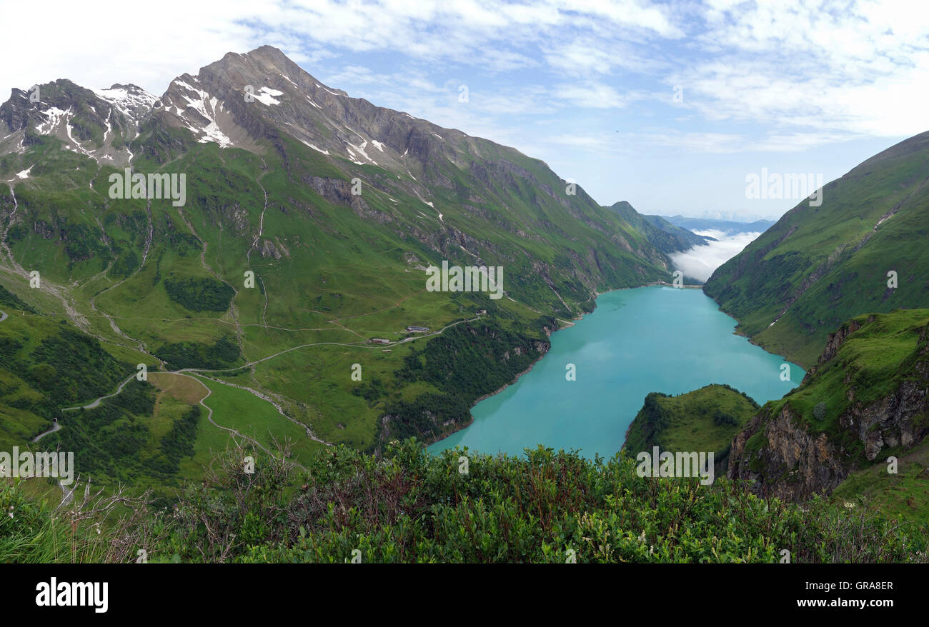 Kaprun Dam, Mooserboden lake Stock Photo - Alamy