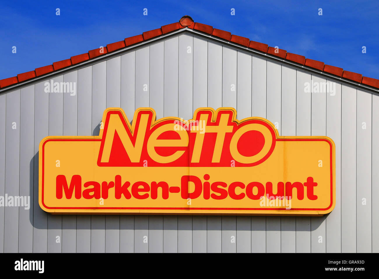 Netto hi-res stock photography and images - Alamy