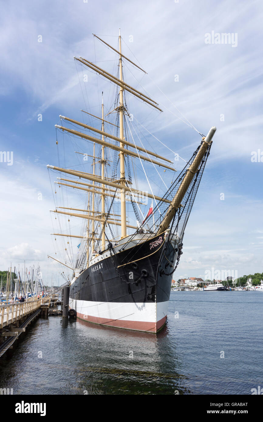 Sailing ship passat hi-res stock photography and images - Alamy