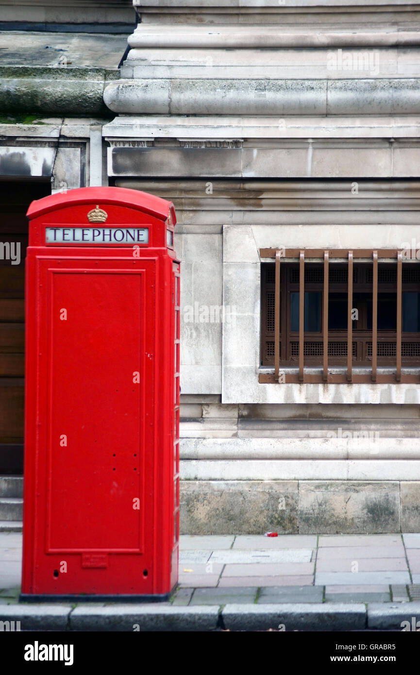 Red Telephone Box Stock Photo - Alamy