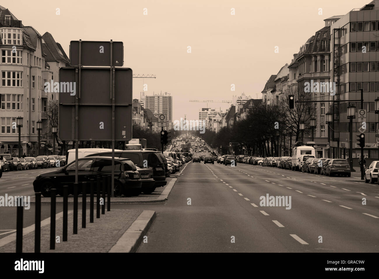 17Th Of June Street Stock Photo - Alamy