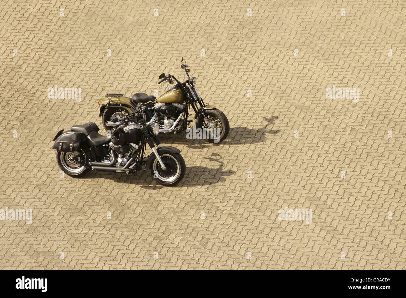 Aerial motorbikes motorcycles hi-res stock photography and images - Alamy