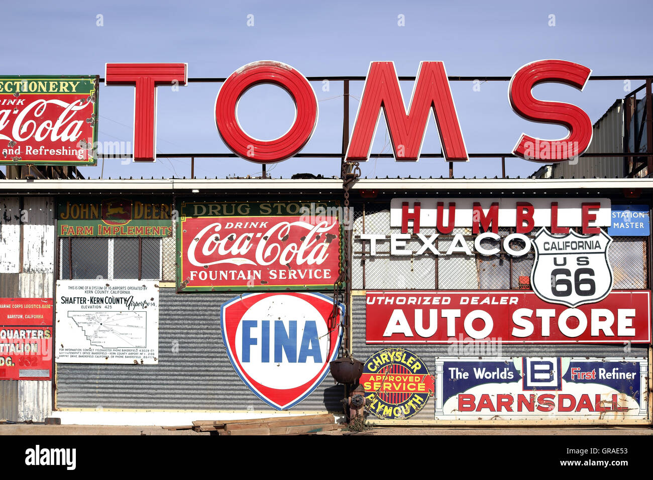 Symbols workshop hi-res stock photography and images - Alamy