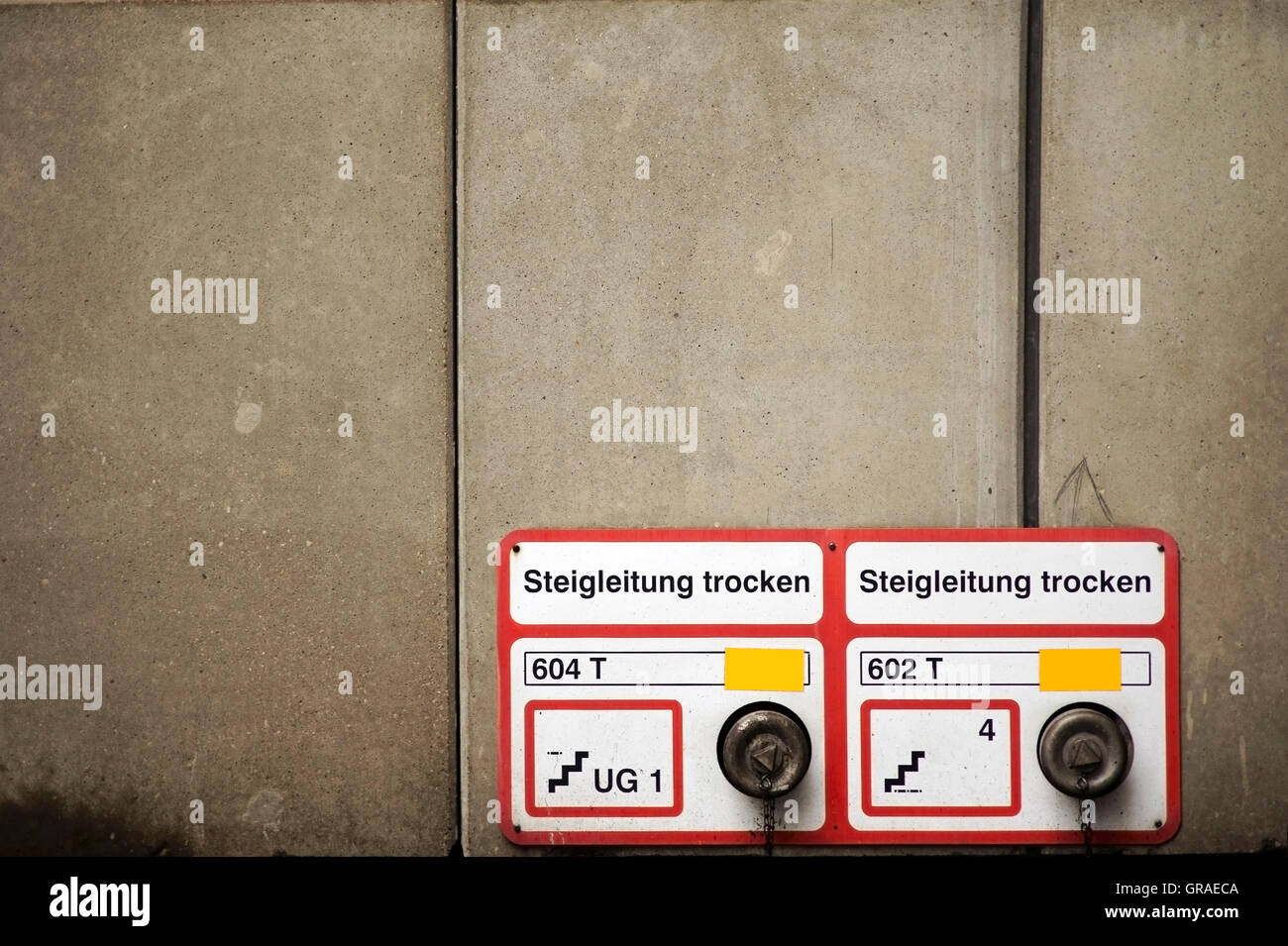 Power riser hi-res stock photography and images - Alamy