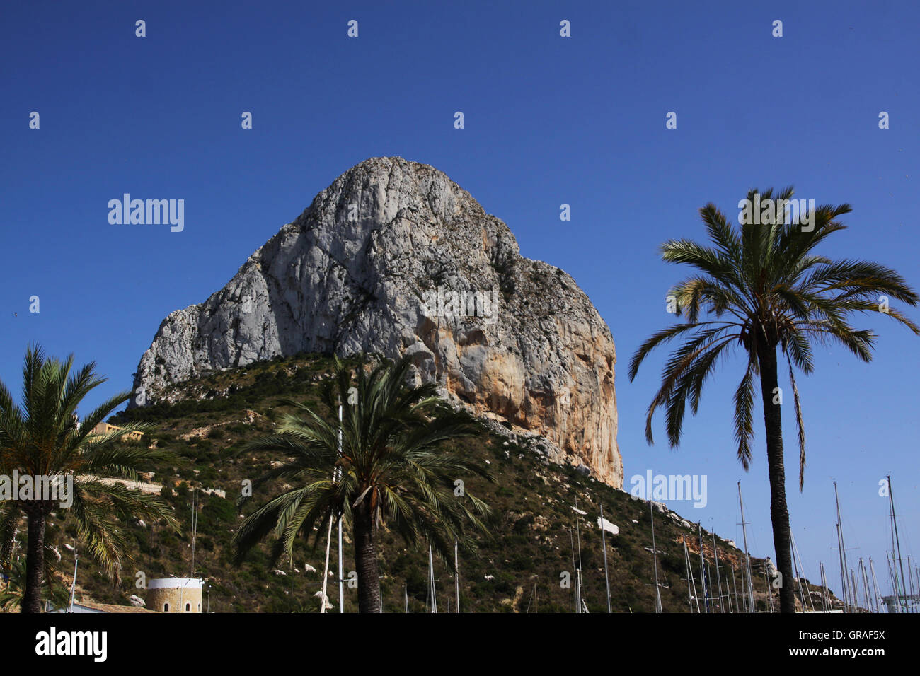 Mountain calpe hi-res stock photography and images - Alamy