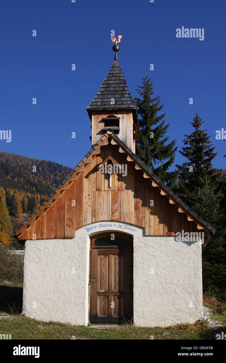 Mountain church hi-res stock photography and images - Alamy