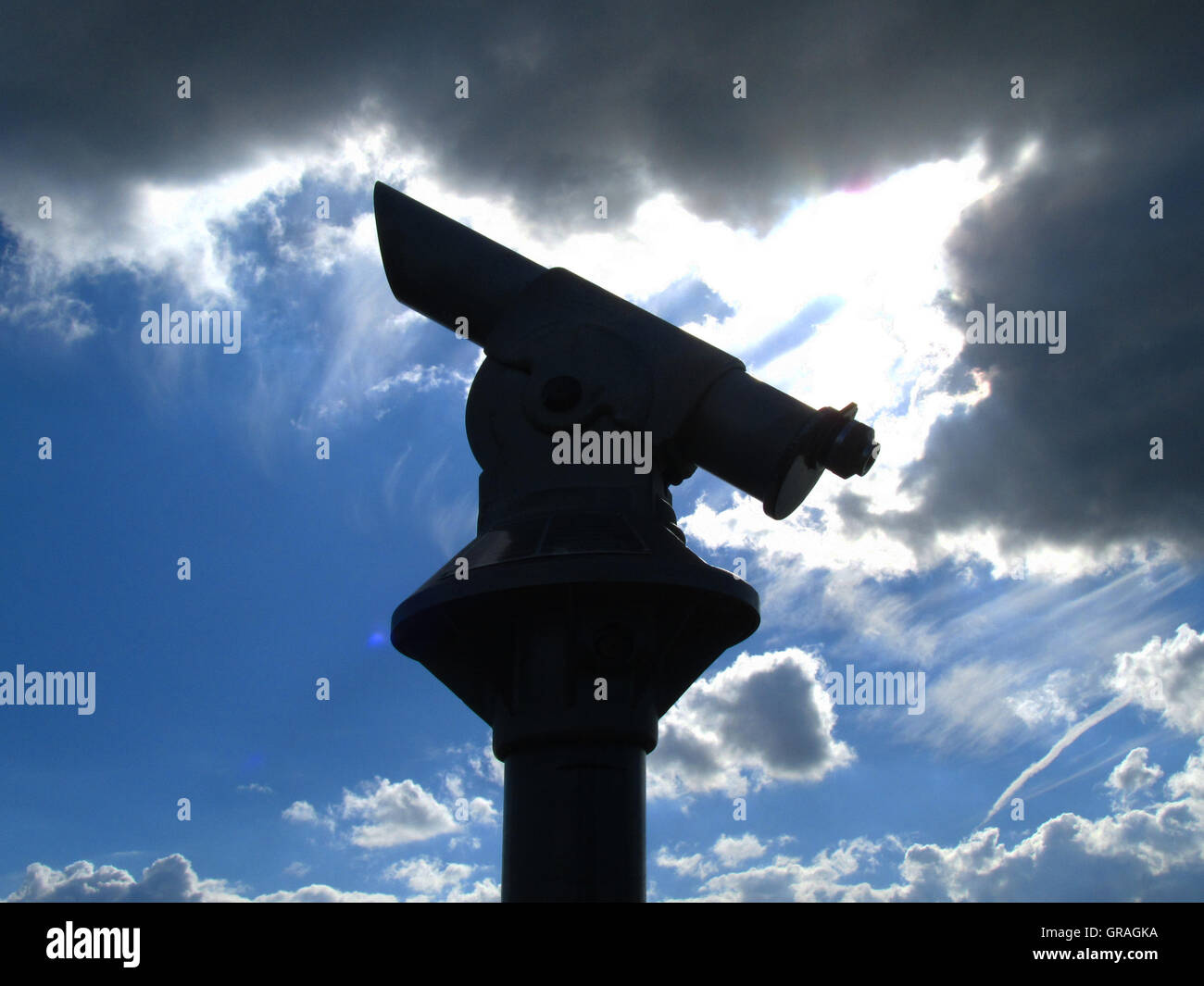 Telescope mechanics hi-res stock photography and images - Alamy