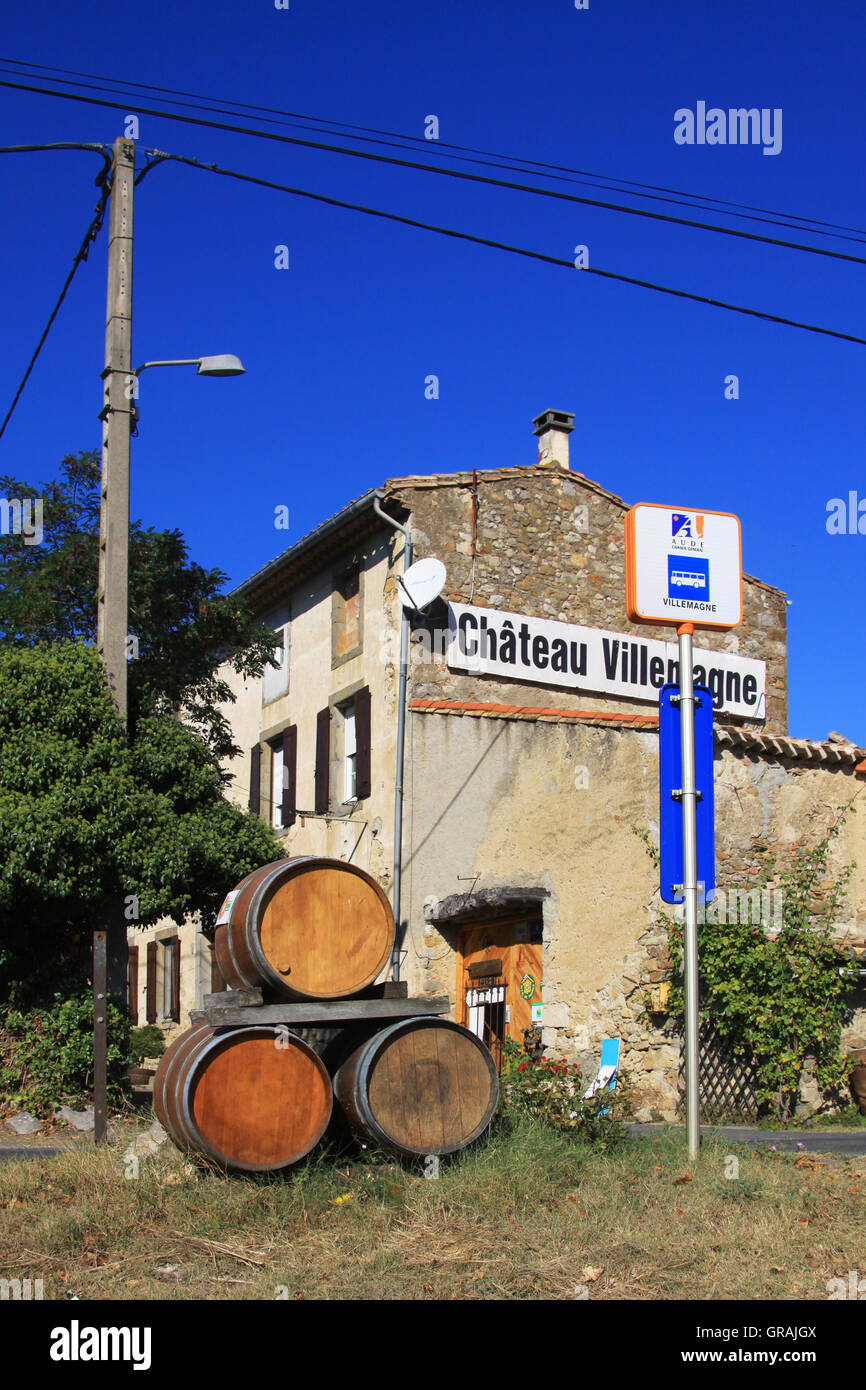 French vintners hi-res stock photography and images - Alamy
