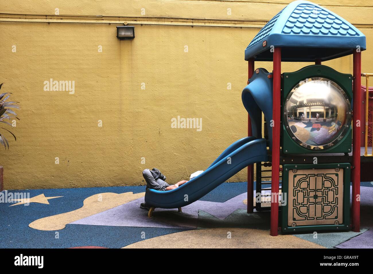 Side slide hi-res stock photography and images - Alamy