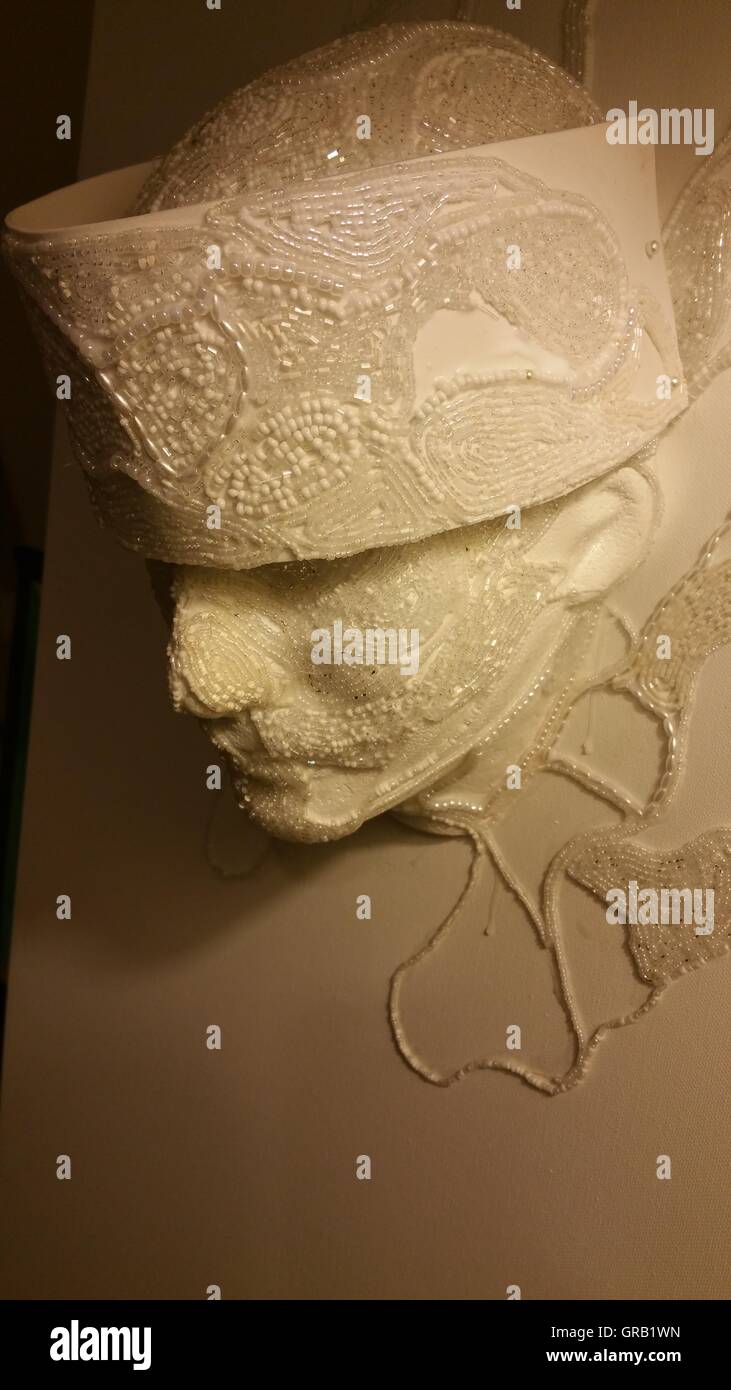 Obatala statue hi-res stock photography and images - Alamy
