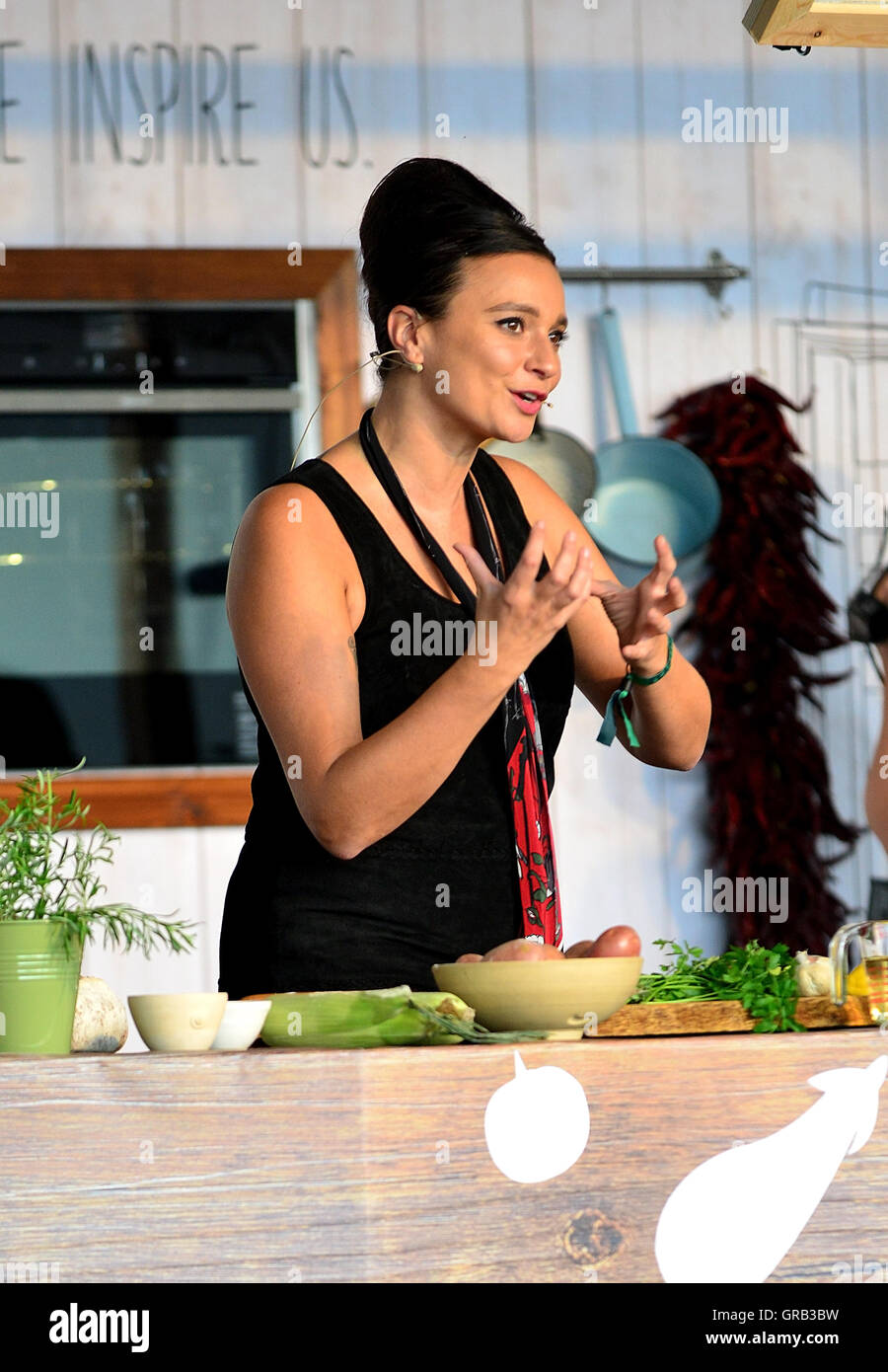 Gizzi Erskine at The Big Feastival at Alex James' Farm August, 2016 in ...