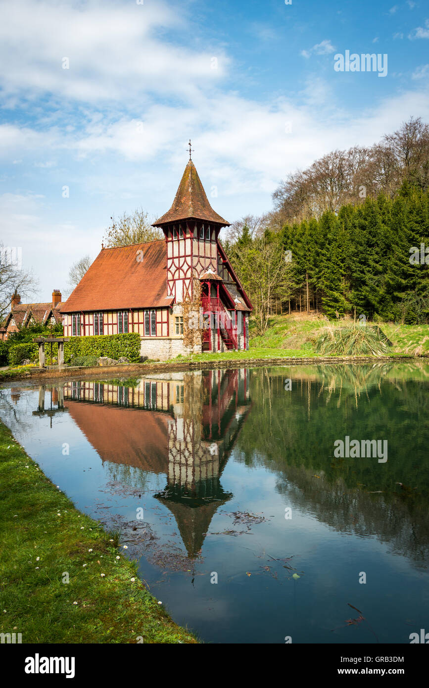 Rickford Weir and pond Stock Photo - Alamy